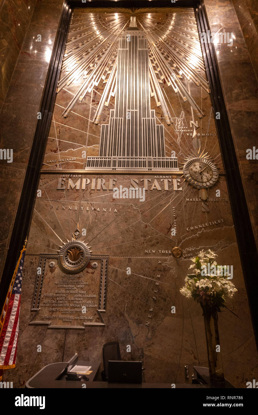 Empire state building lobby hi-res stock photography and images - Alamy