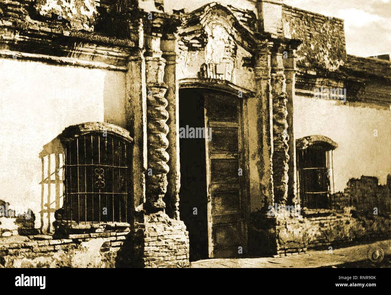 Casa tucuman fachada 1869 Stock Photo - Alamy
