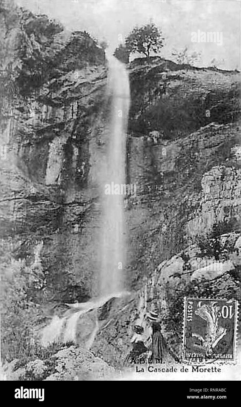 Morette hi-res stock photography and images - Alamy