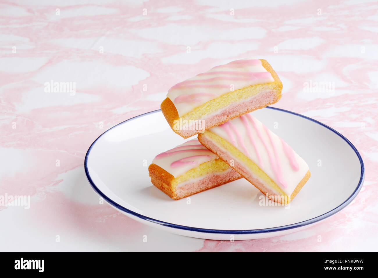 Angel cake hi-res stock photography and images - Alamy