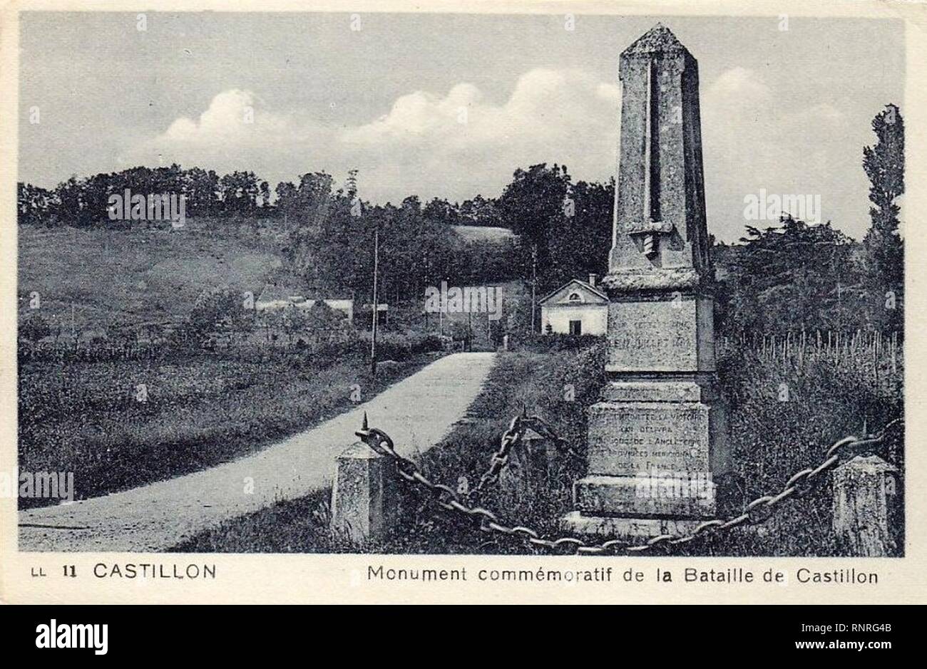 Castillon - monument de la bataille (1453) 1 Stock Photo - Alamy