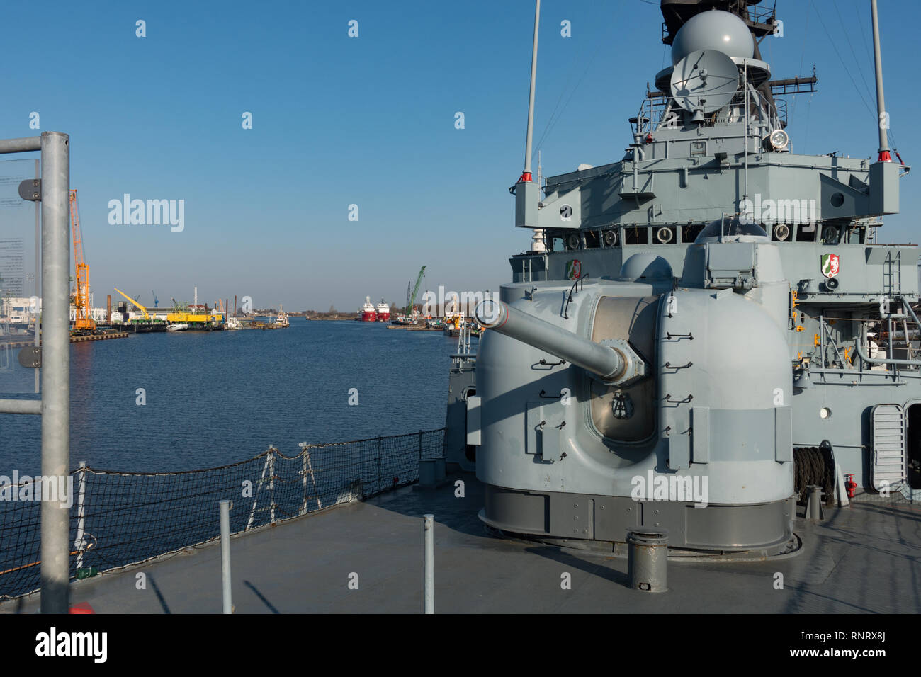 Old warships hi-res stock photography and images - Alamy