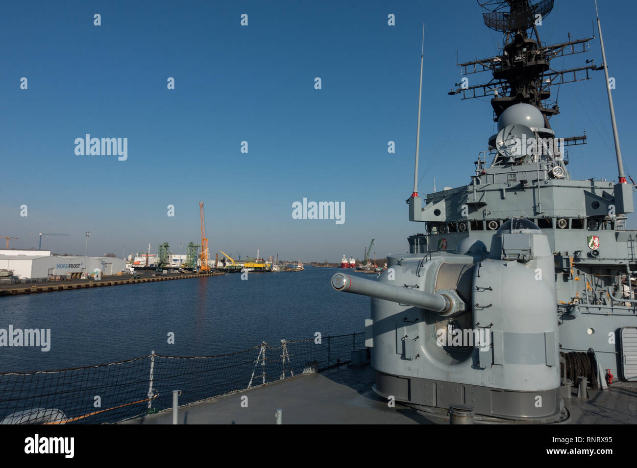 Old warships hi-res stock photography and images - Alamy