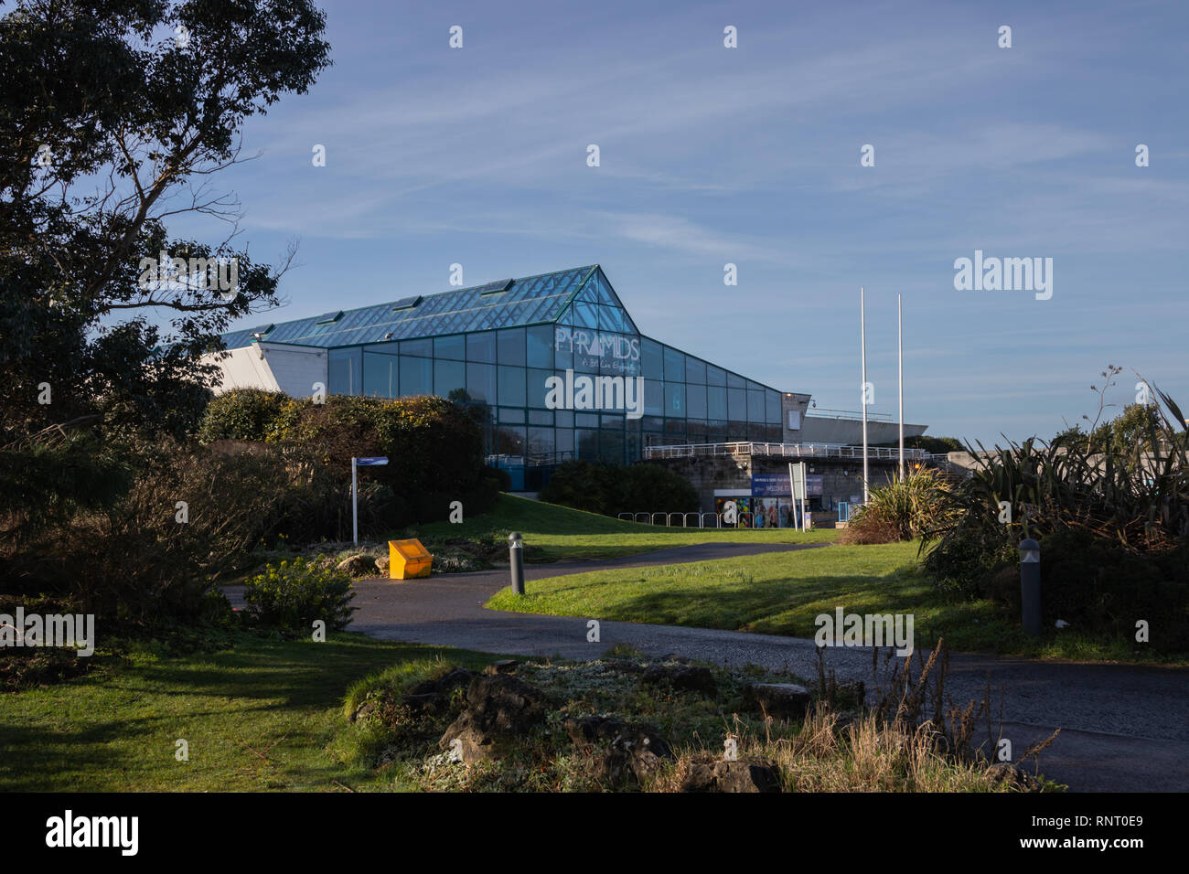 Portsmouth pyramids centre southsea hi-res stock photography and images ...