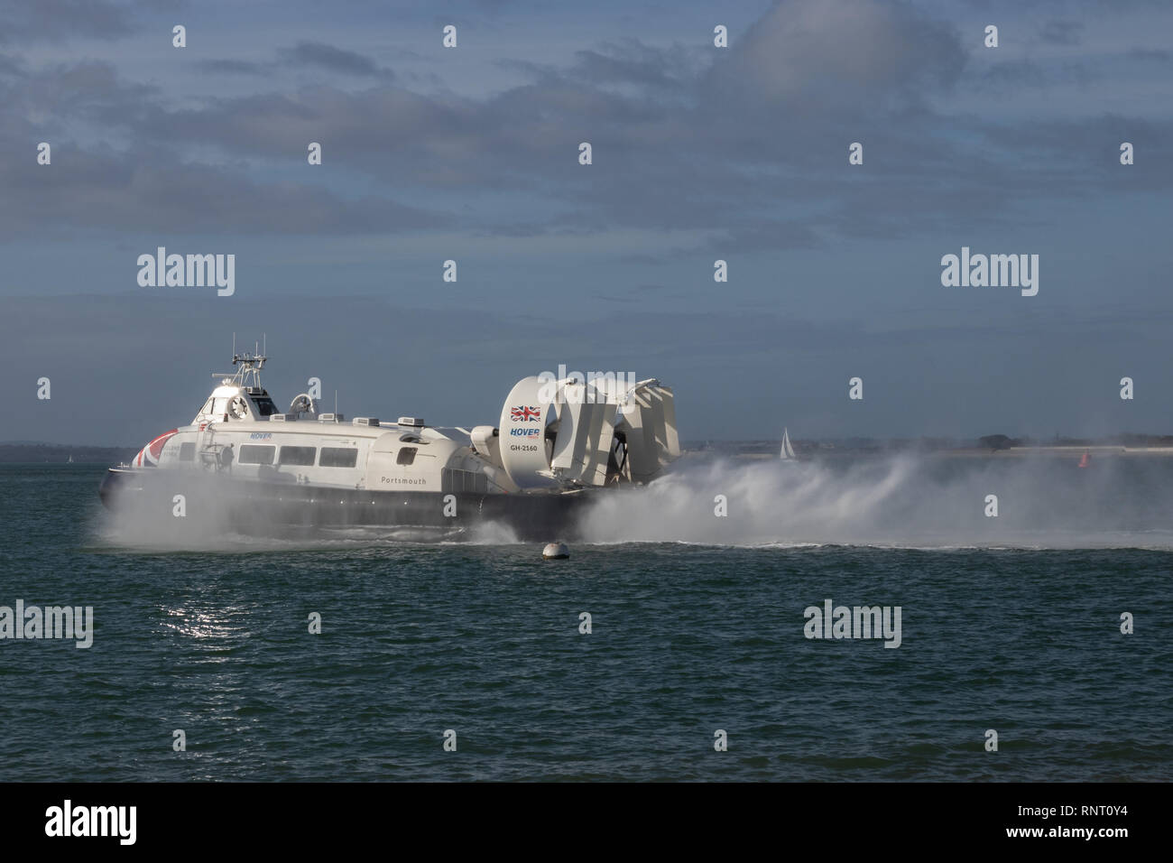 Portsmouth to Ryde hovertravel hovercraft, Portsmouth, Southsea, UK ...