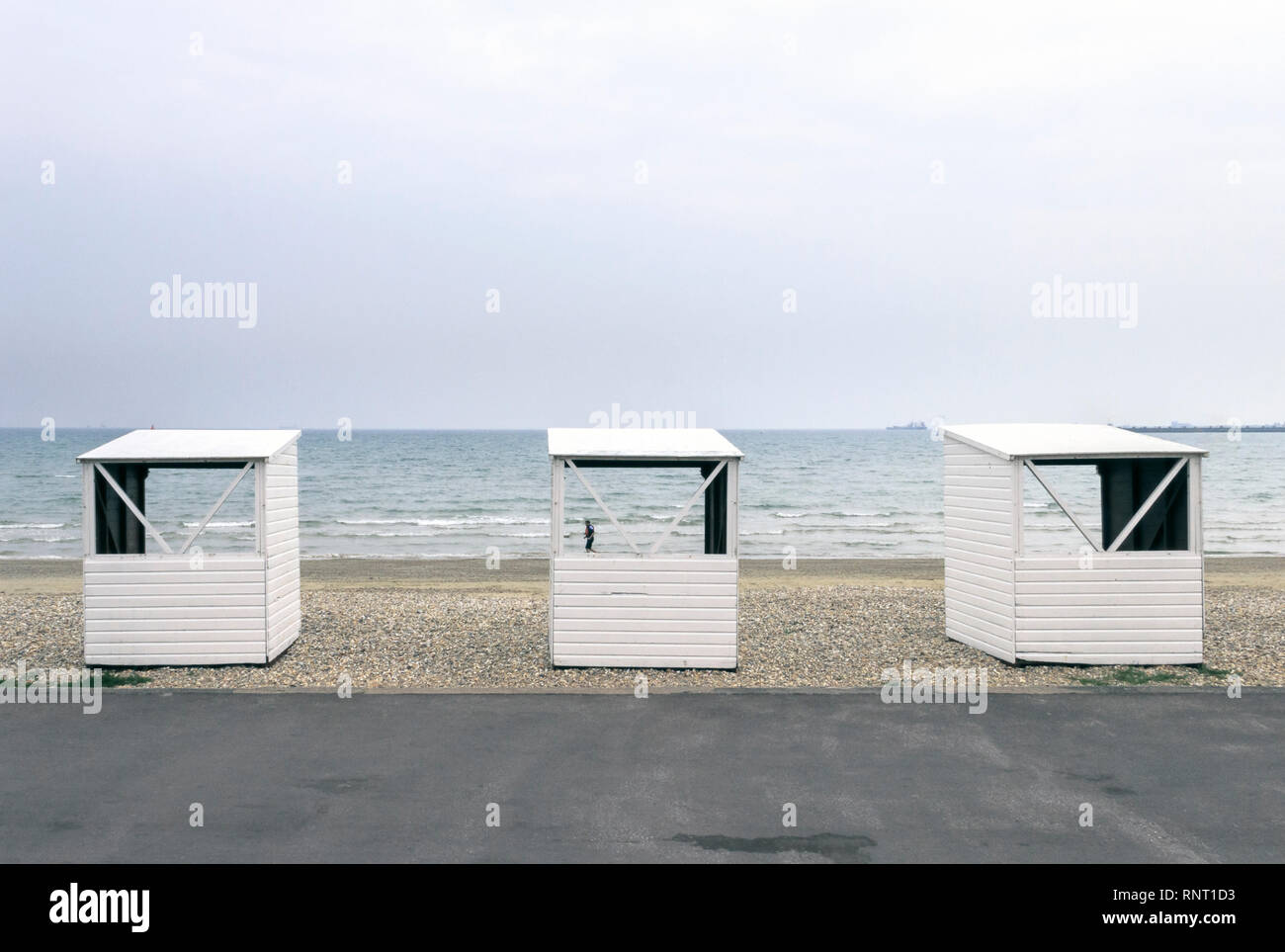 Beach changing huts hi-res stock photography and images - Alamy