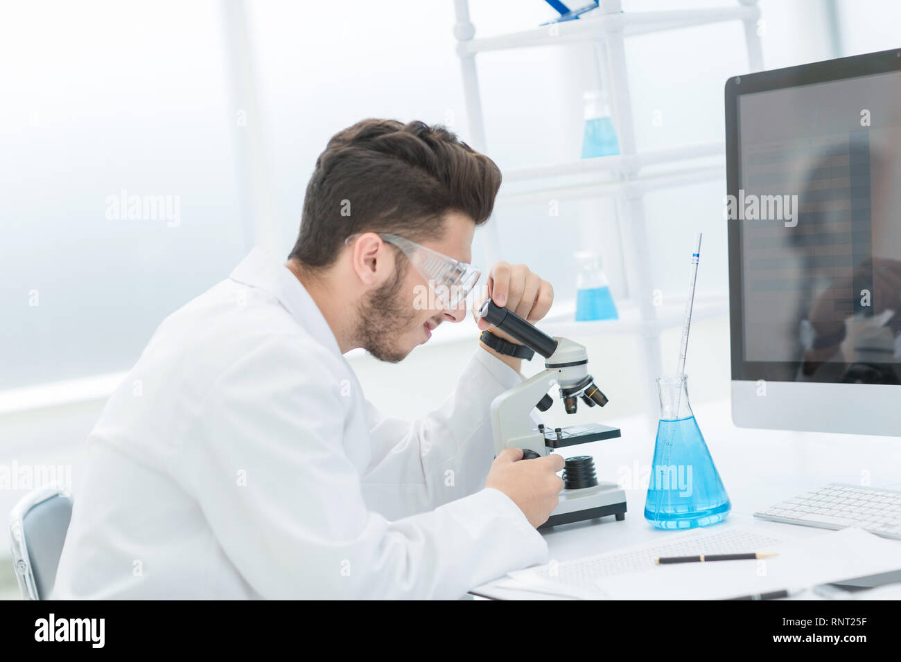 modern scientist conducts research in the laboratory Stock Photo - Alamy