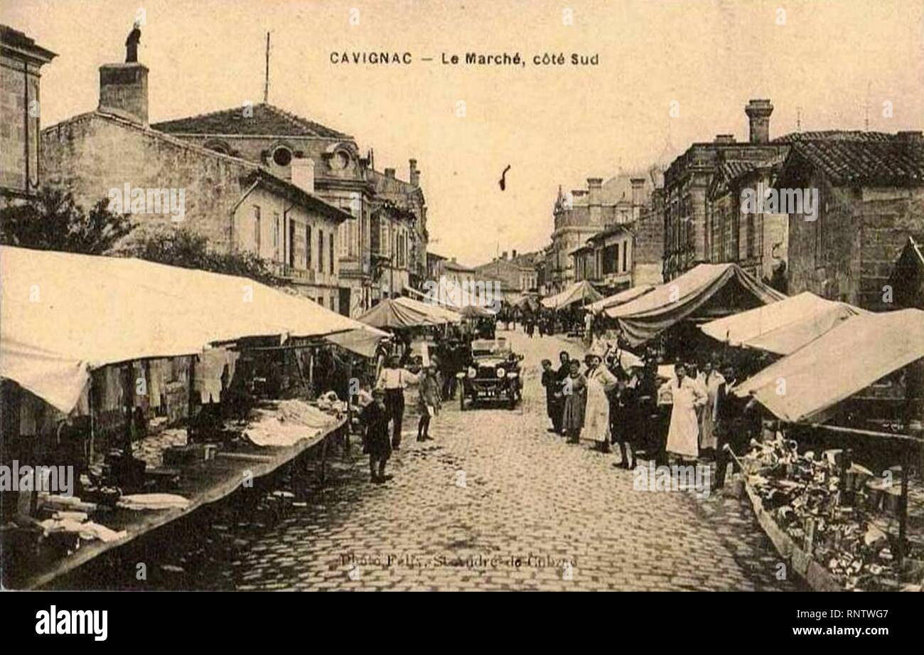 Cavignac - marché 1 Stock Photo - Alamy