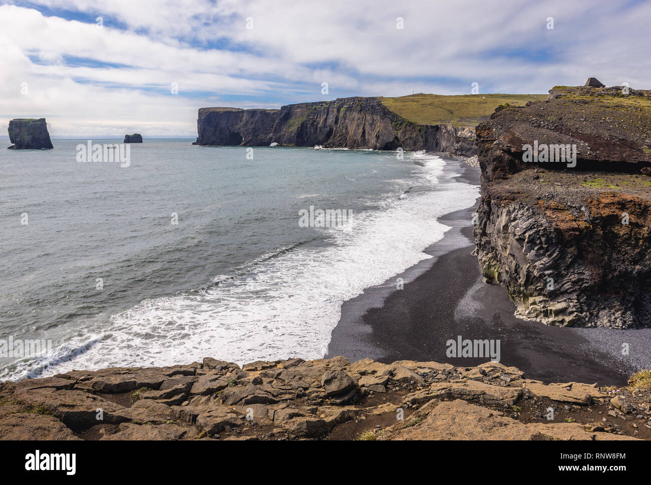 Coastline of dyrholaey island hi-res stock photography and images - Alamy