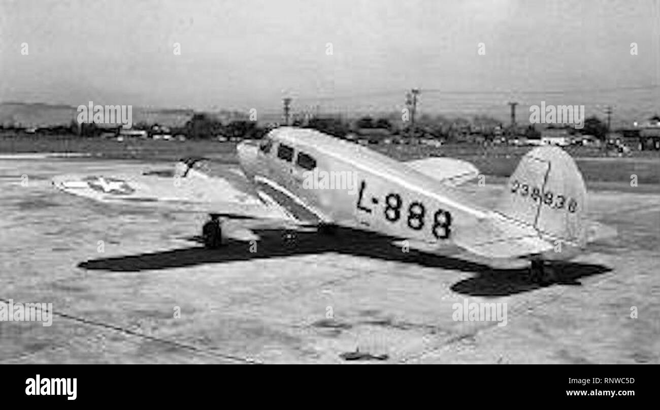 Cessna Black and White Stock Photos & Images - Alamy