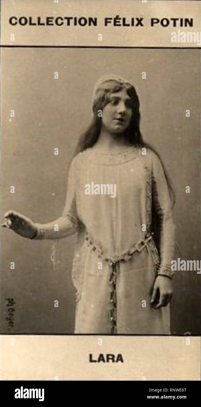 Louise lara hi-res stock photography and images - Alamy