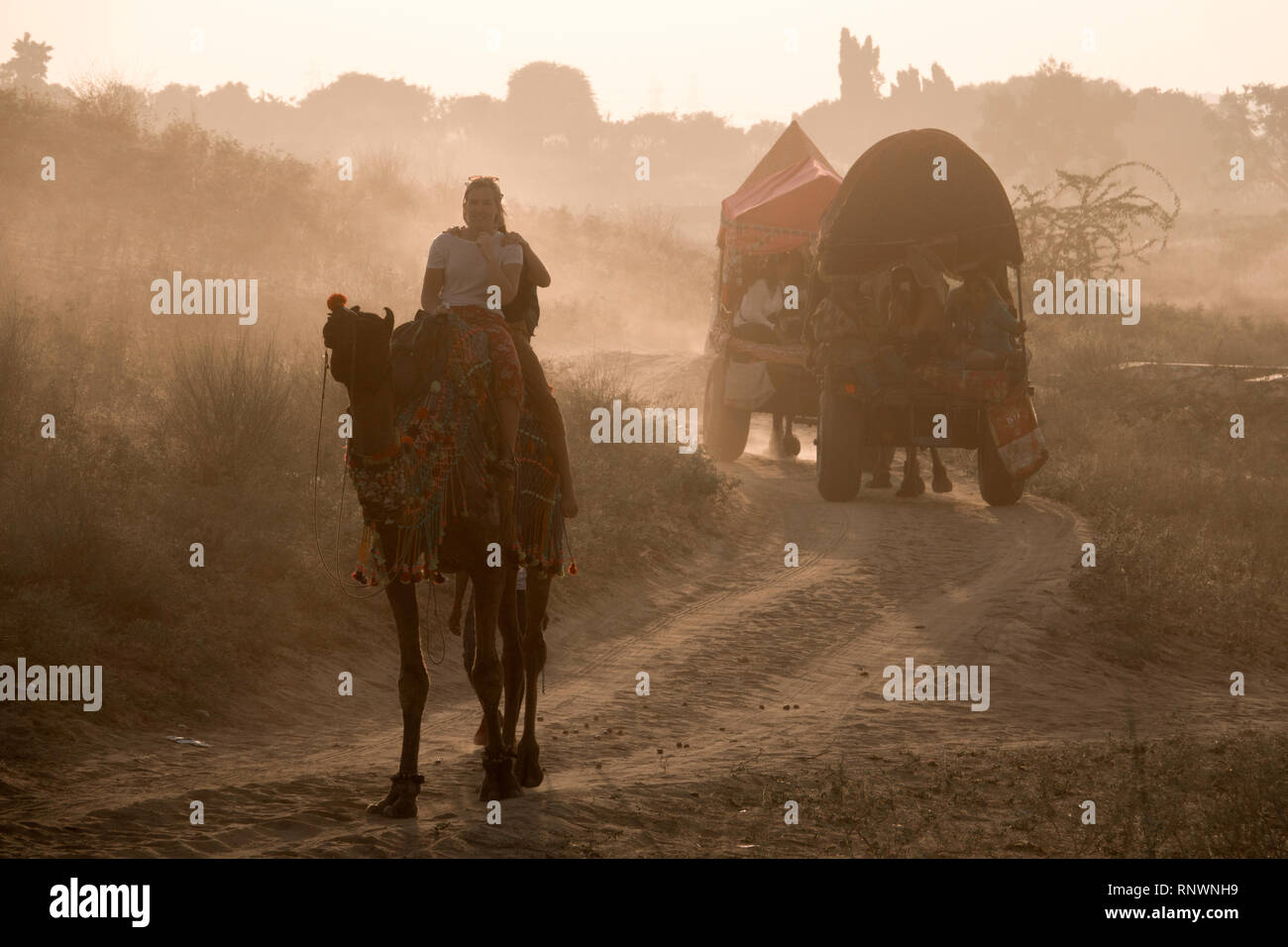 India camel riding hi-res stock photography and images - Alamy