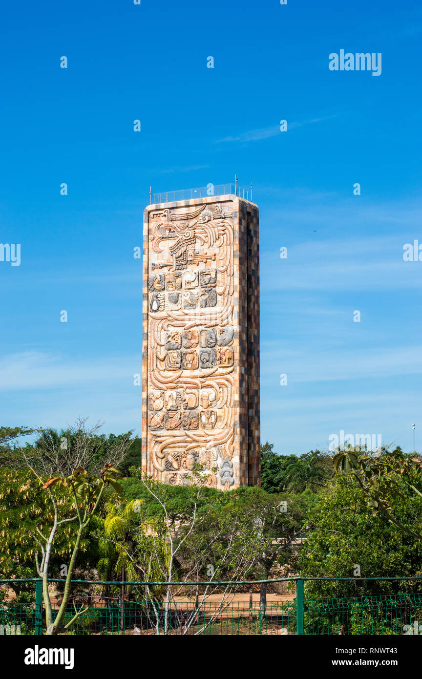 Animaya Zoo stele in Merida, Yucatan, Mexico Stock Photo - Alamy