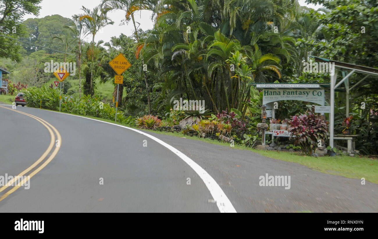 Roadside produce stand stall hi-res stock photography and images - Alamy