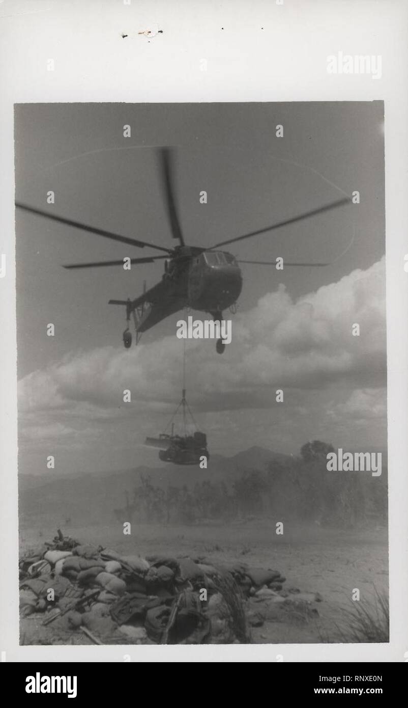 Landing zone cates hi-res stock photography and images - Alamy