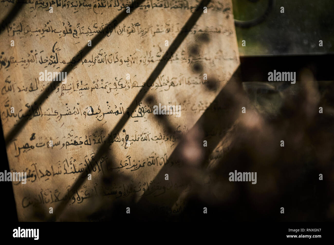 Arabic calligraphy drawing hi-res stock photography and images - Alamy