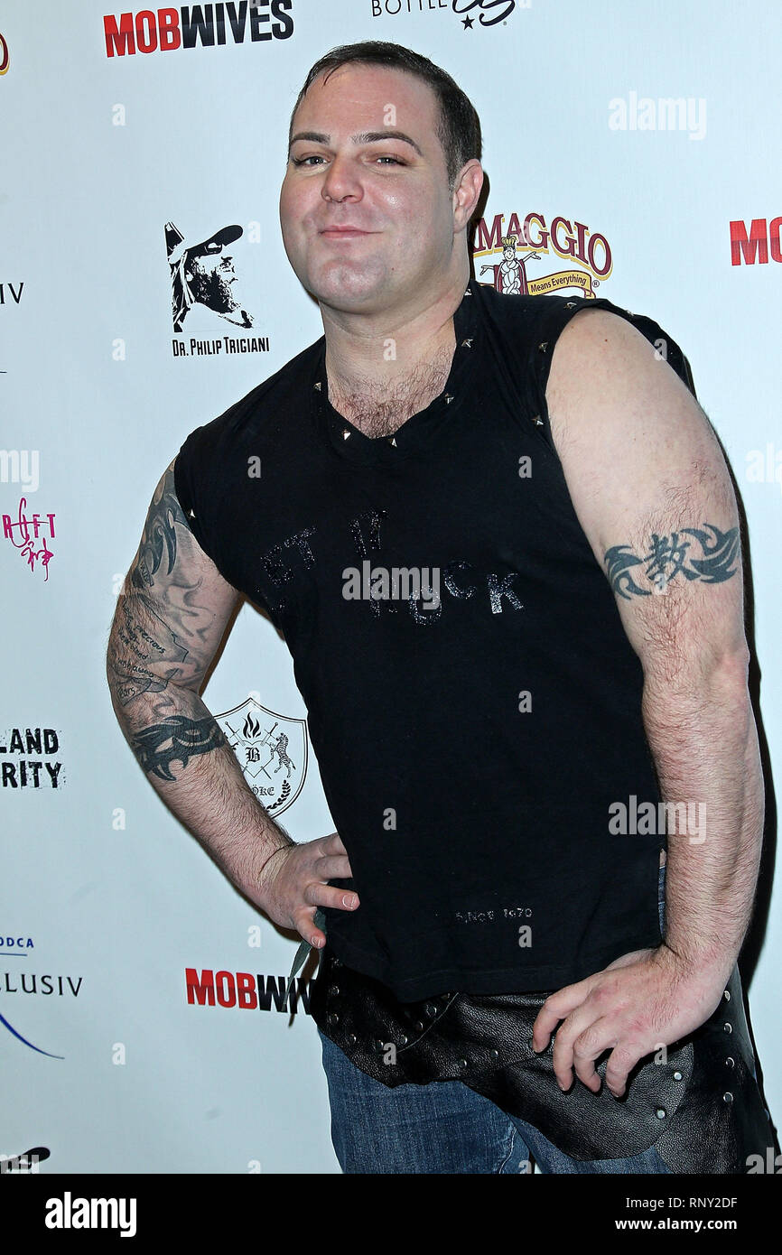 Christopher valiante hi-res stock photography and images - Alamy