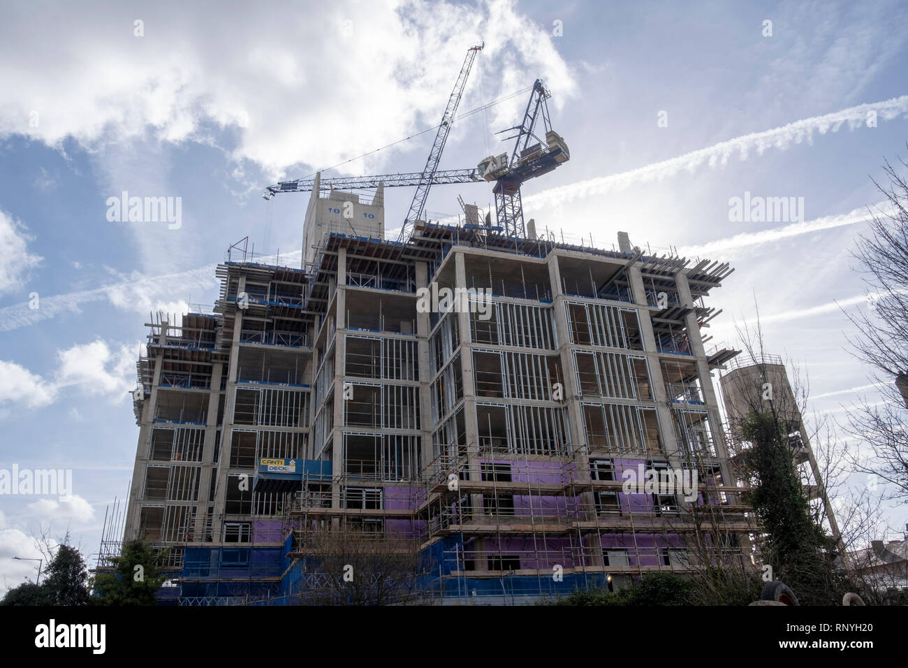 Housing redevelopment hi-res stock photography and images - Alamy