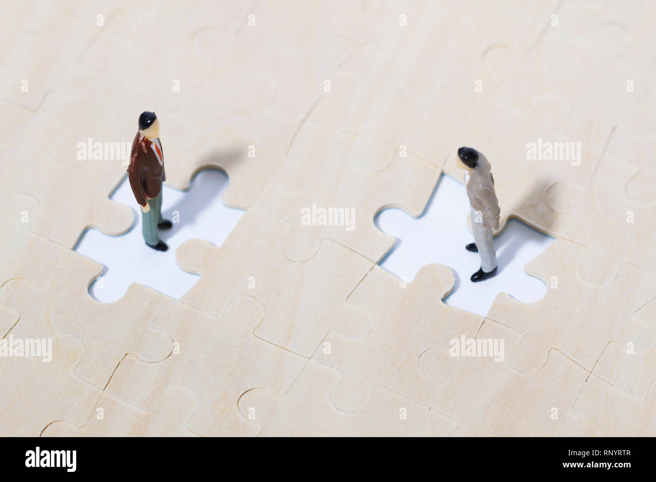 People and puzzles, teamwork Stock Photo - Alamy