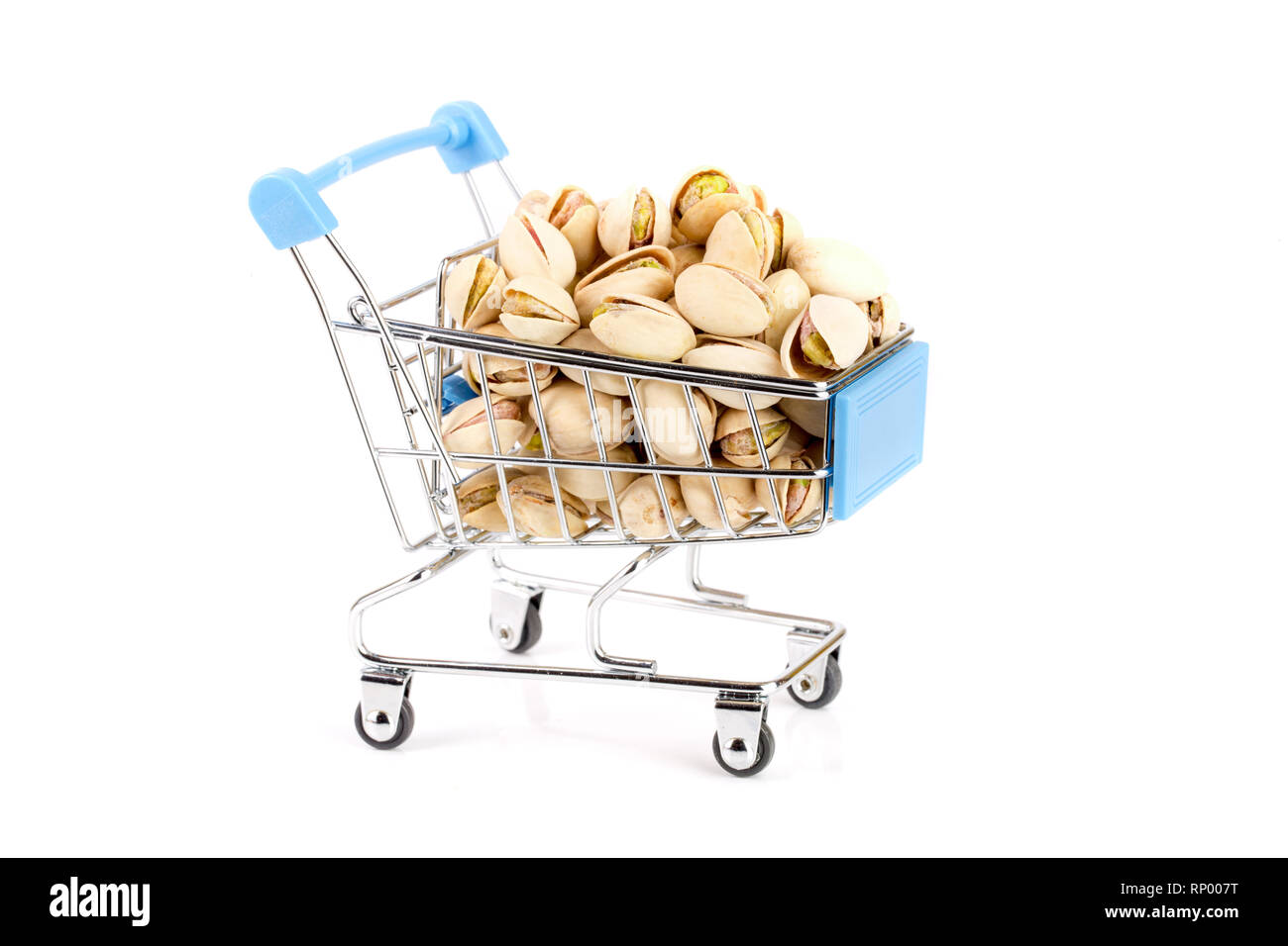 Shopping cart full food in Cut Out Stock Images & Pictures - Alamy