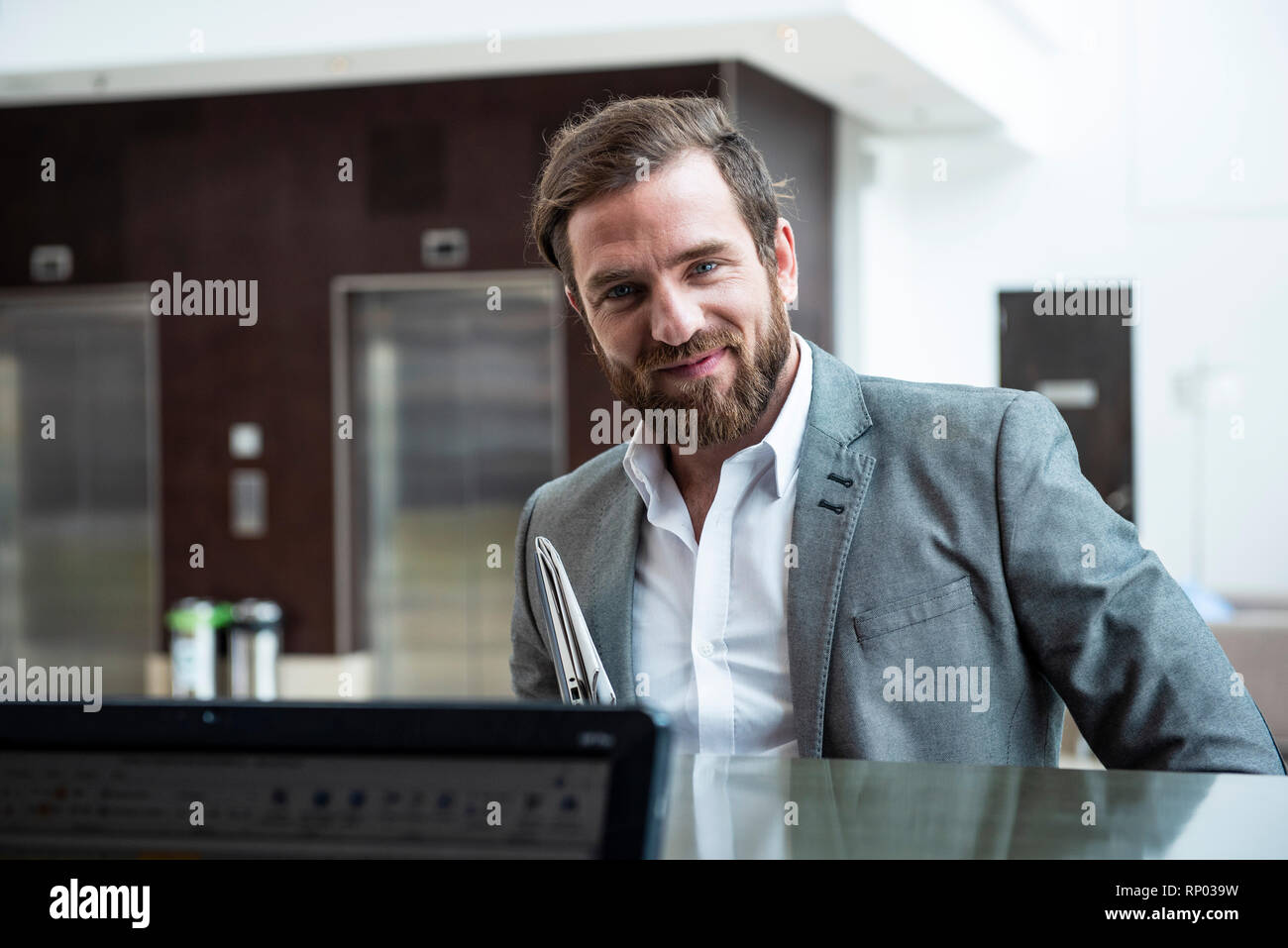 Computer monitor at hotel reception hi-res stock photography and images ...