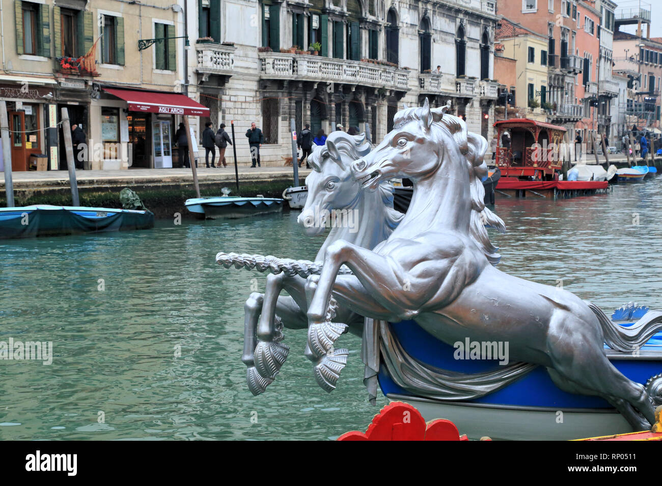 Venezia boats hi-res stock photography and images - Alamy