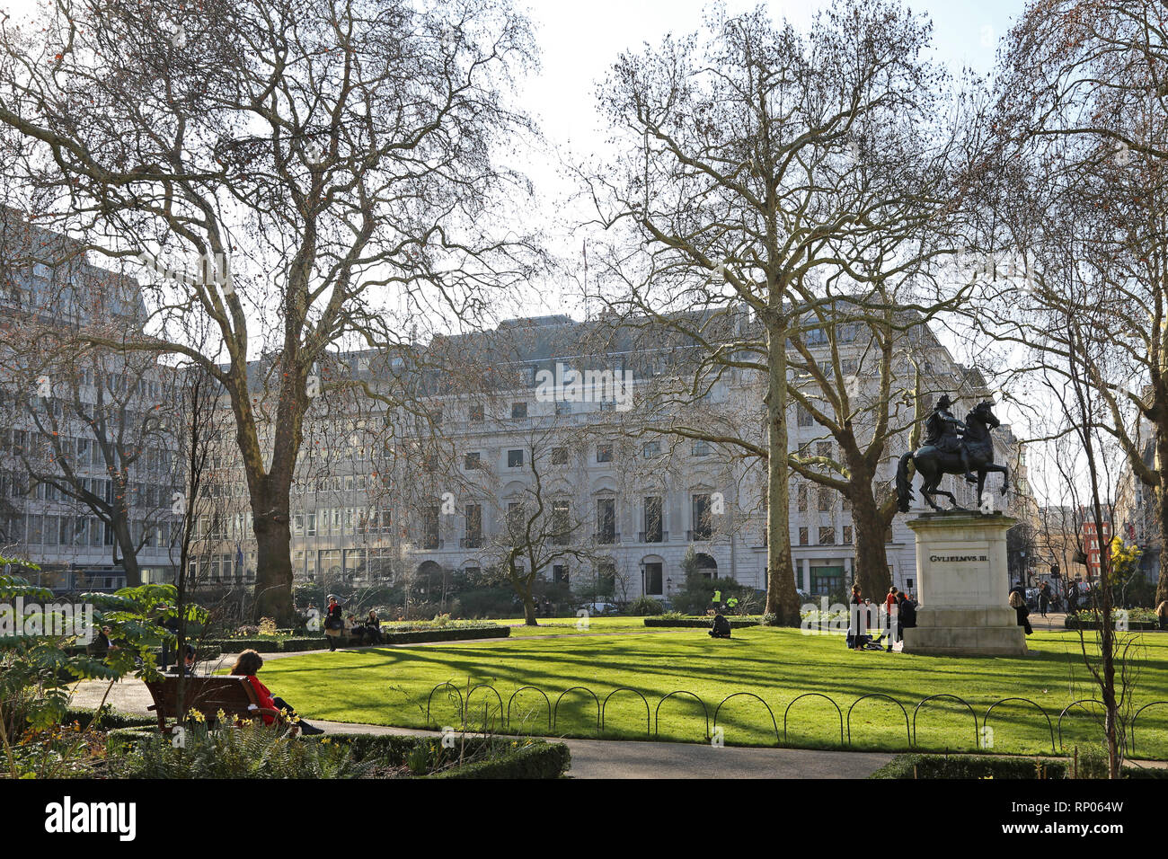 St james square london hi-res stock photography and images - Alamy
