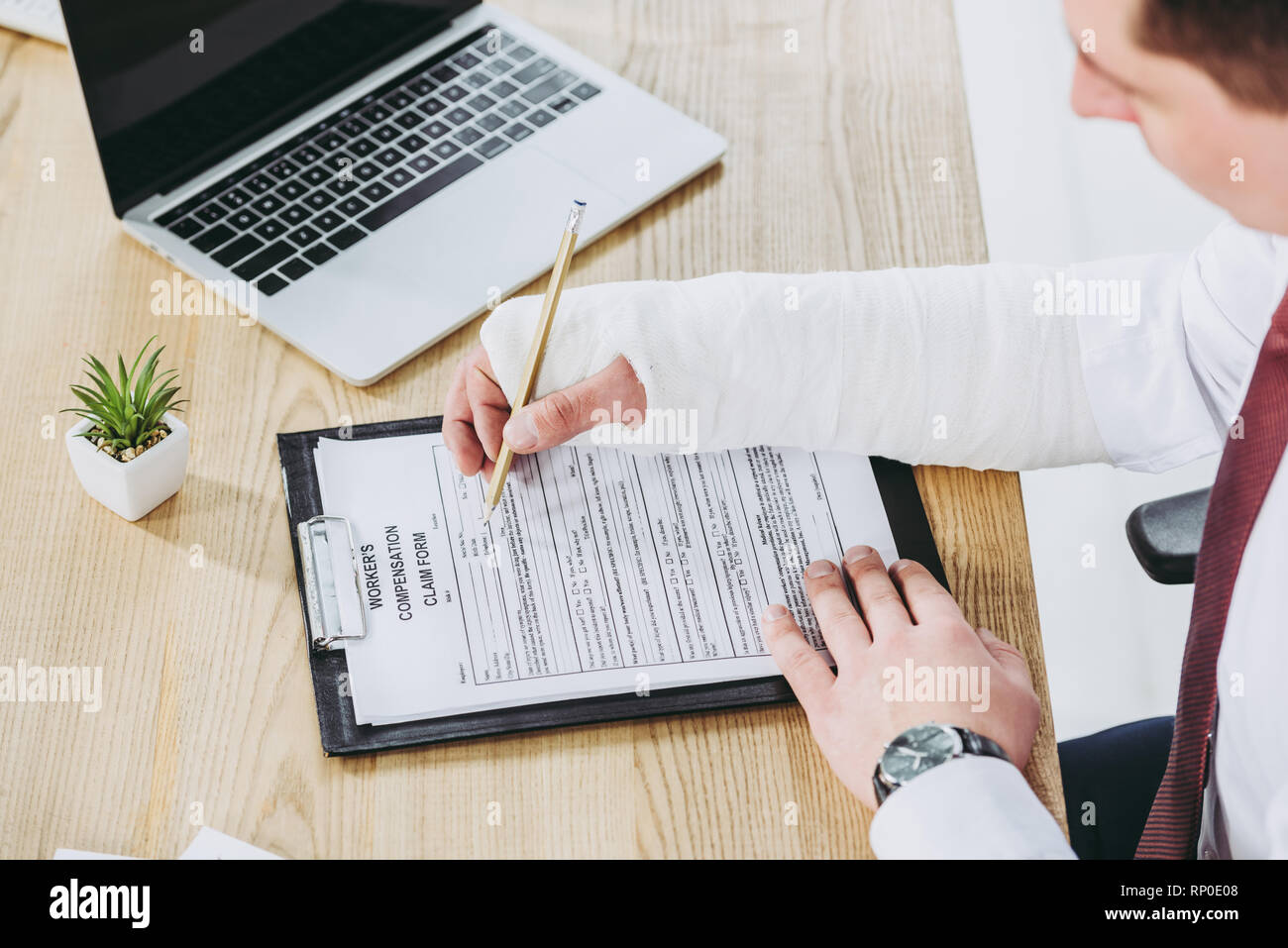 Computer form filling hi-res stock photography and images - Alamy