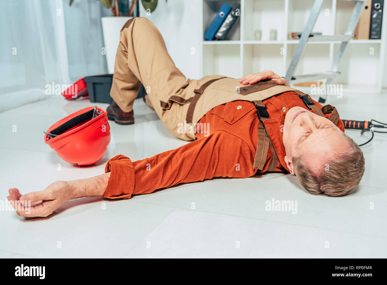 Broken ladder people hi-res stock photography and images - Alamy