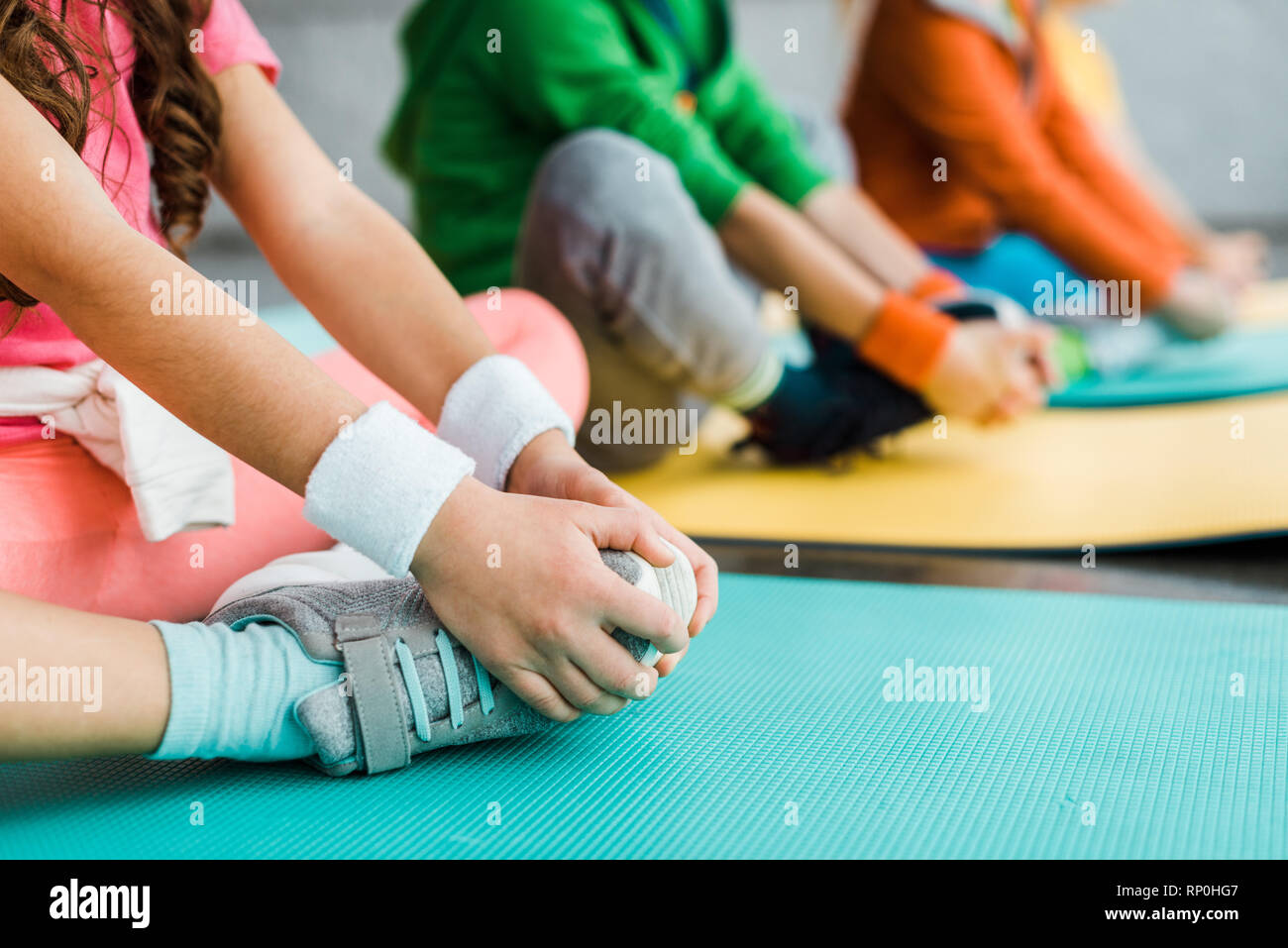 Kids stretching hi-res stock photography and images - Alamy