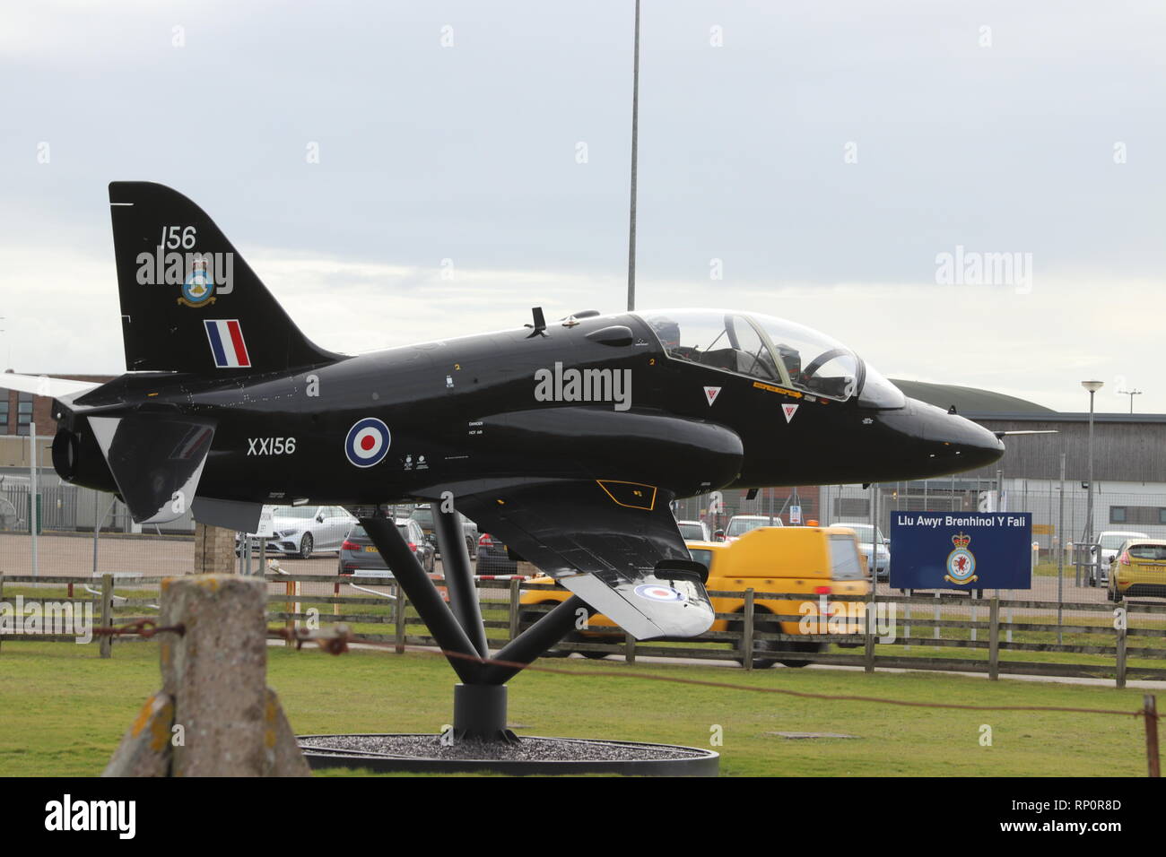 BAE Hawk T2trainer jet at RAF Valley, Anglesey, Wales Stock Photo - Alamy