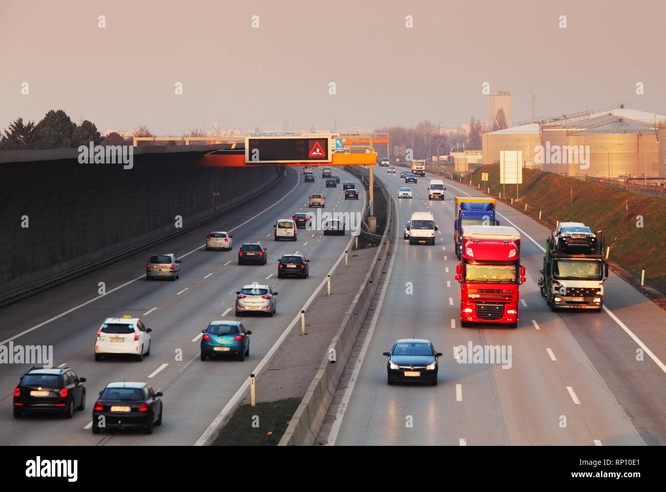 Co2 traffic light hi-res stock photography and images - Alamy