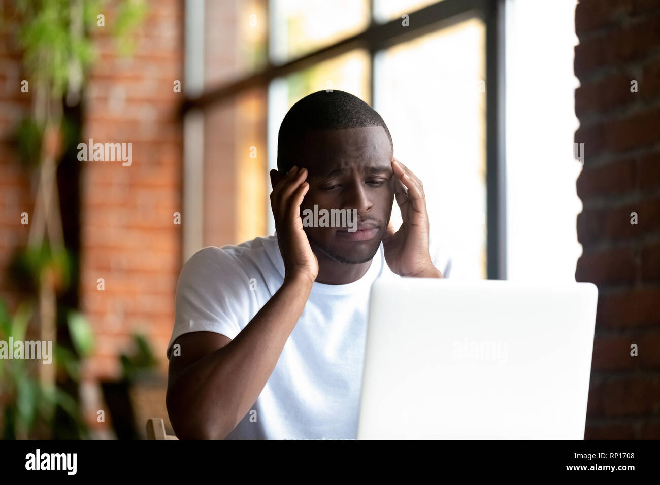 Discomfort disinterest hi-res stock photography and images - Alamy
