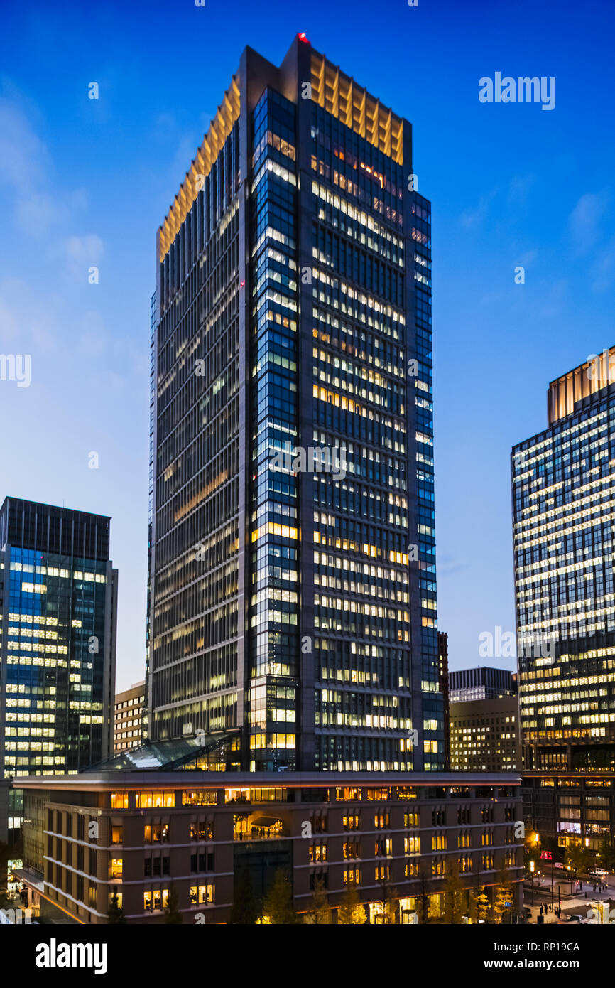 Japan, Honshu, Tokyo, Marunouchi, Marunouchi Building Stock Photo - Alamy