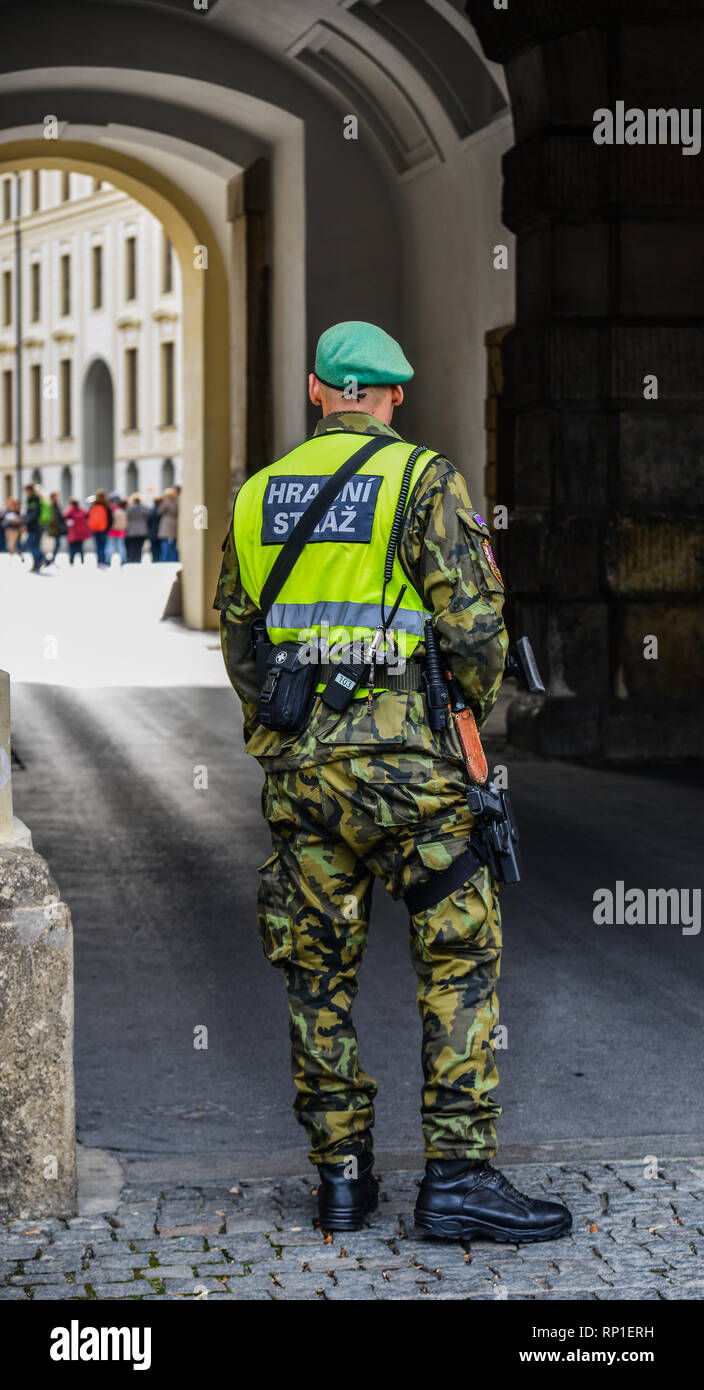 Soldier on guard duty prague hi-res stock photography and images - Alamy