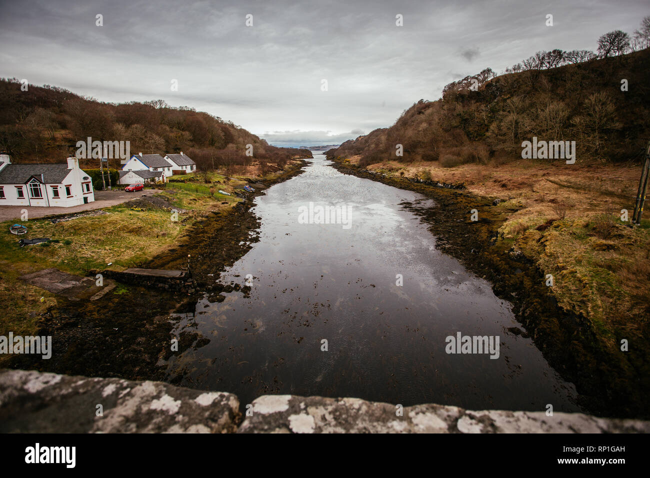 Bridge views hi-res stock photography and images - Alamy
