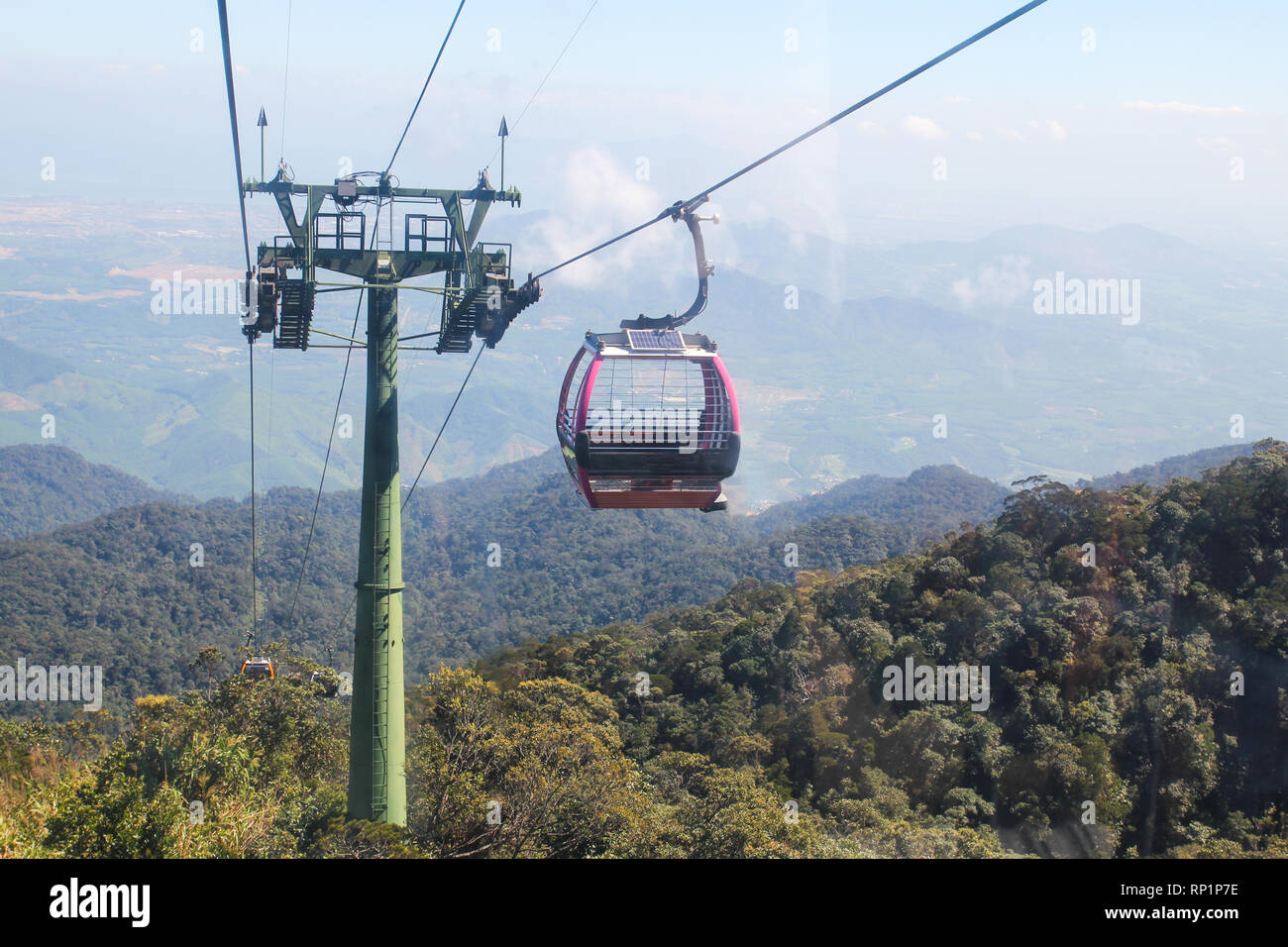 Ba na hills resort hi-res stock photography and images - Alamy