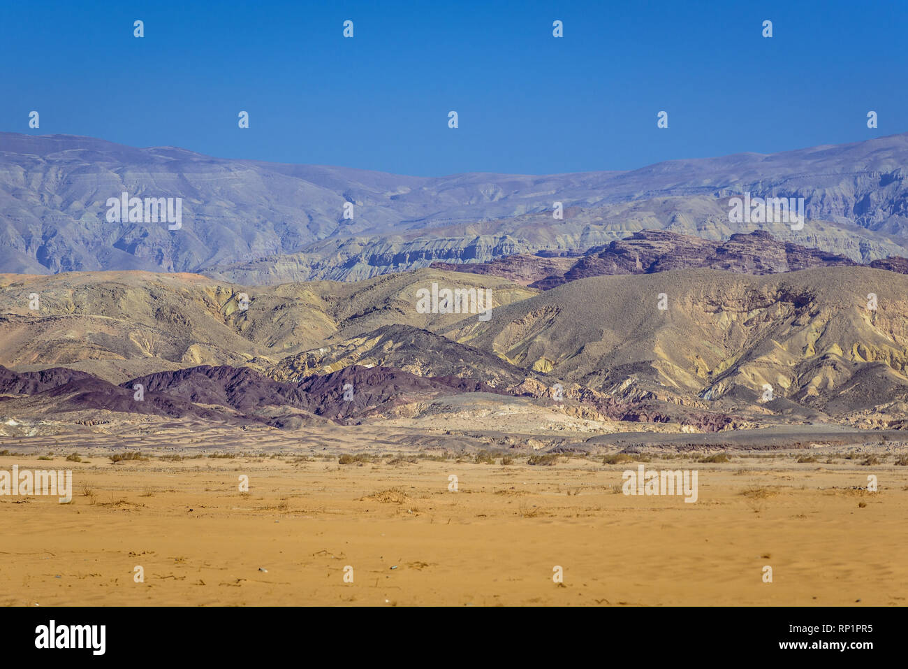 Jordanian mountains hi-res stock photography and images - Alamy