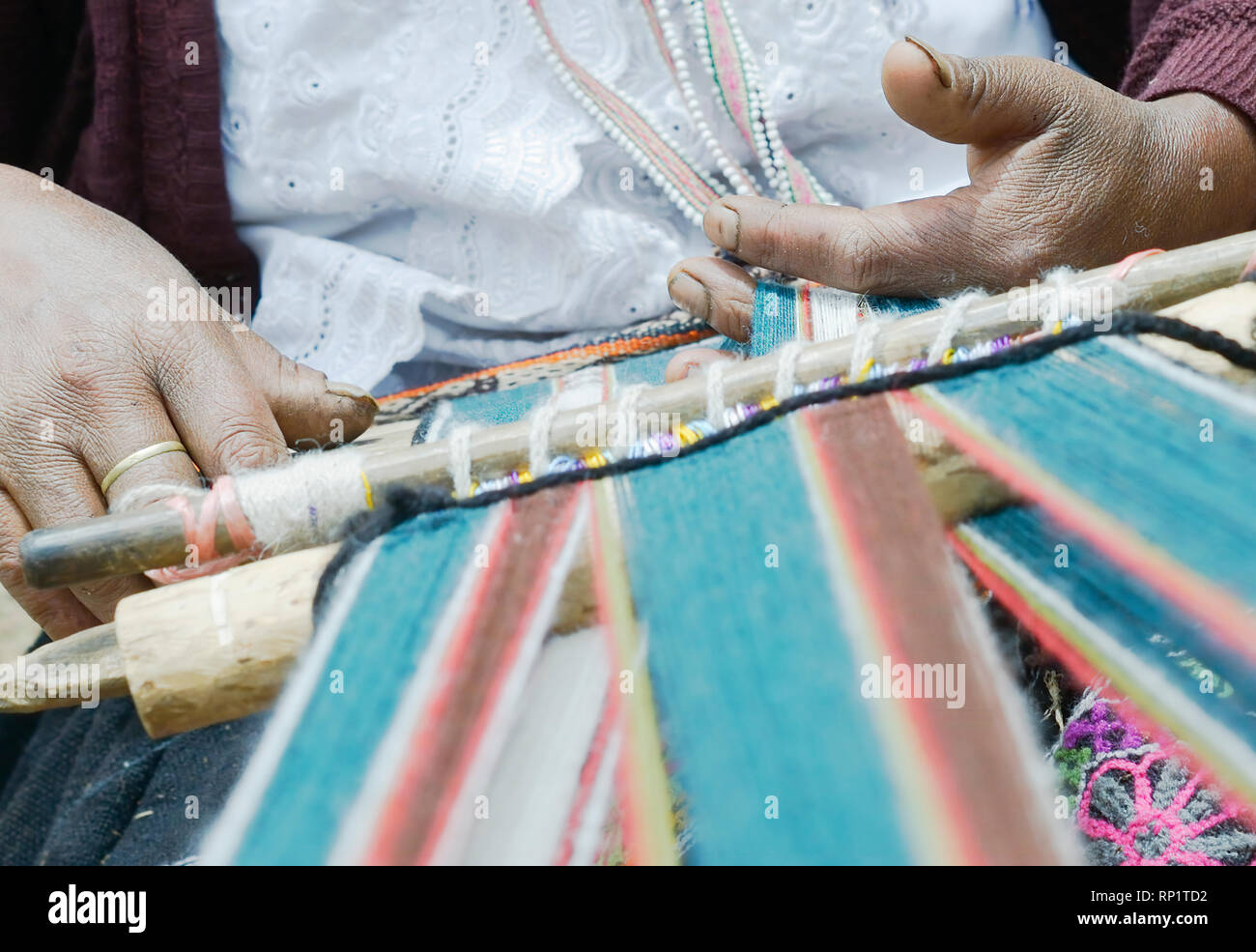 Weaving loom guatemala hi-res stock photography and images - Alamy