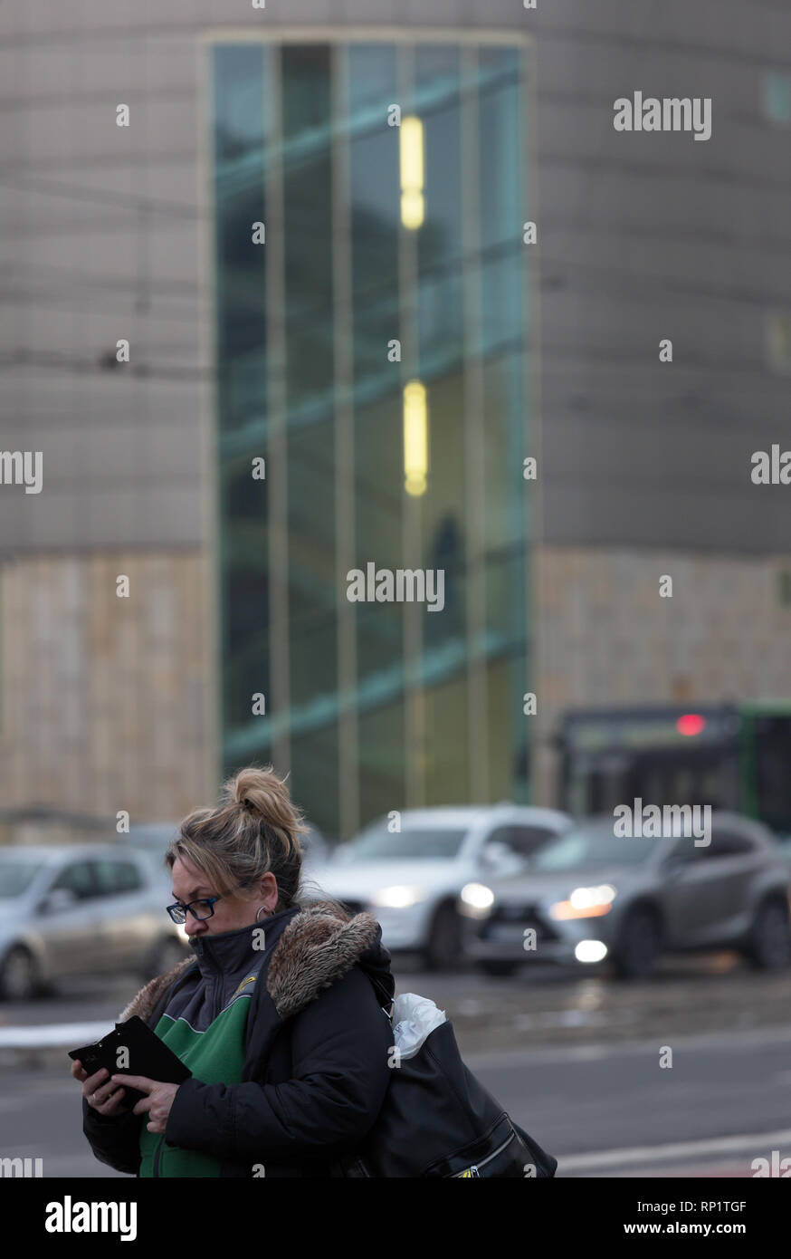 Busy portrait format hi-res stock photography and images - Alamy