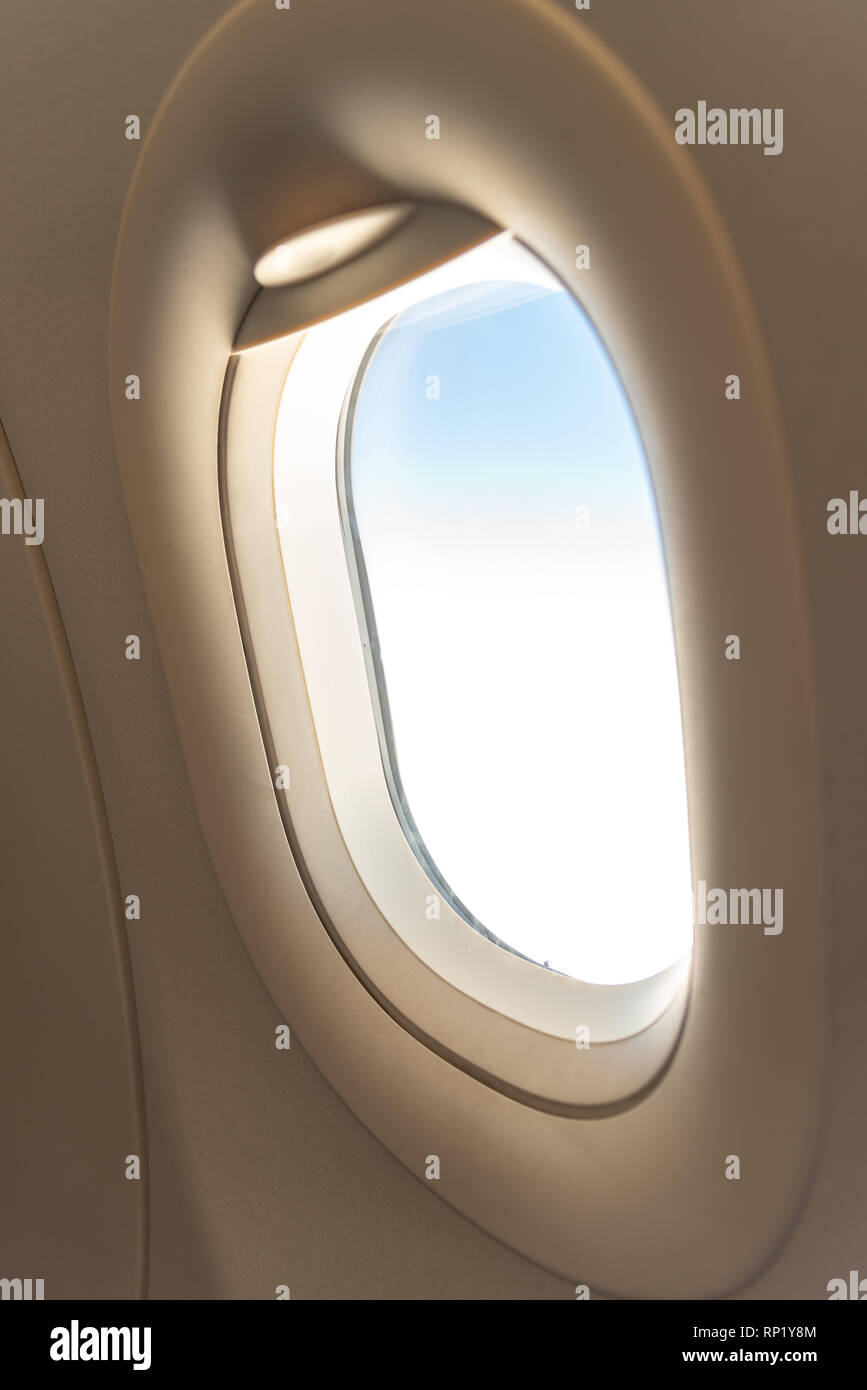 Cockpit airplane window view hi-res stock photography and images - Alamy