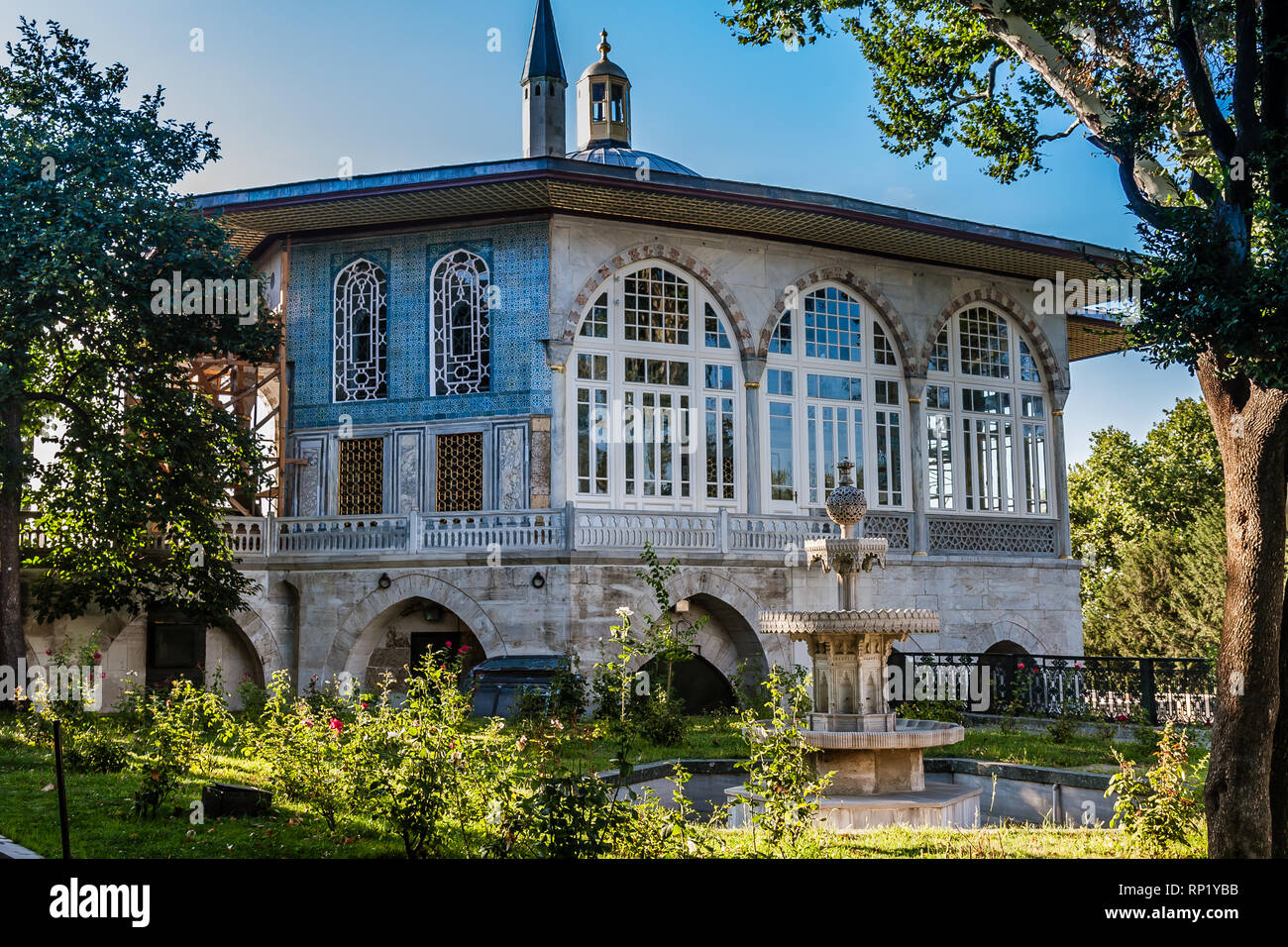 The Baghdad Kiosk, Topkapi Palace Museum, Istanbul Stock Photo - Alamy
