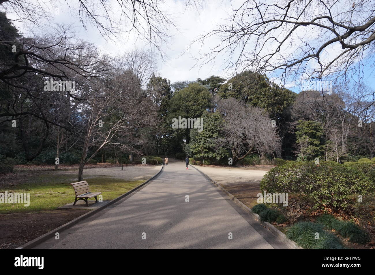 Japanese gardens tourism tourist tokyo hi-res stock photography and ...