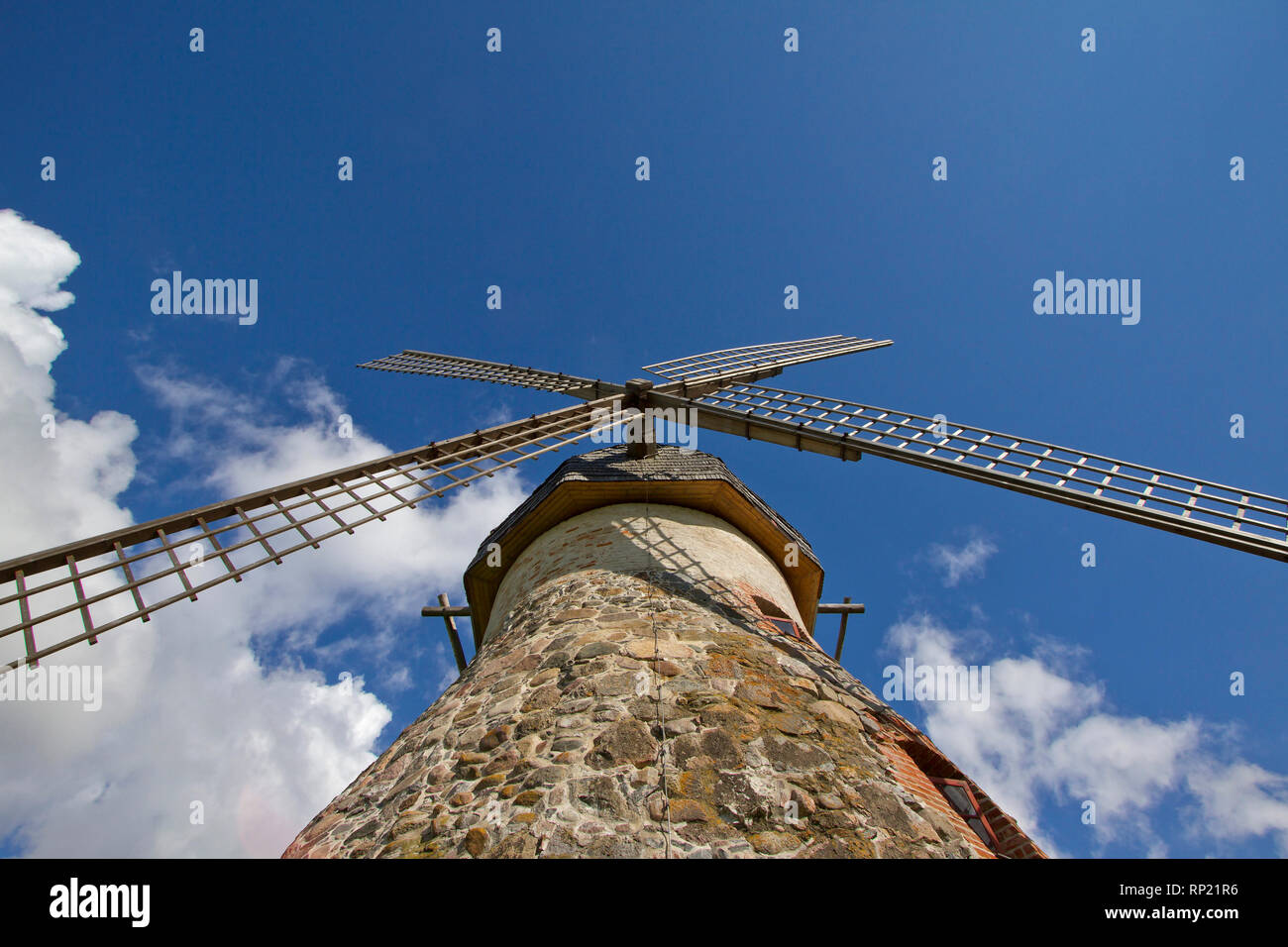 Wind mill perspective hi-res stock photography and images - Alamy