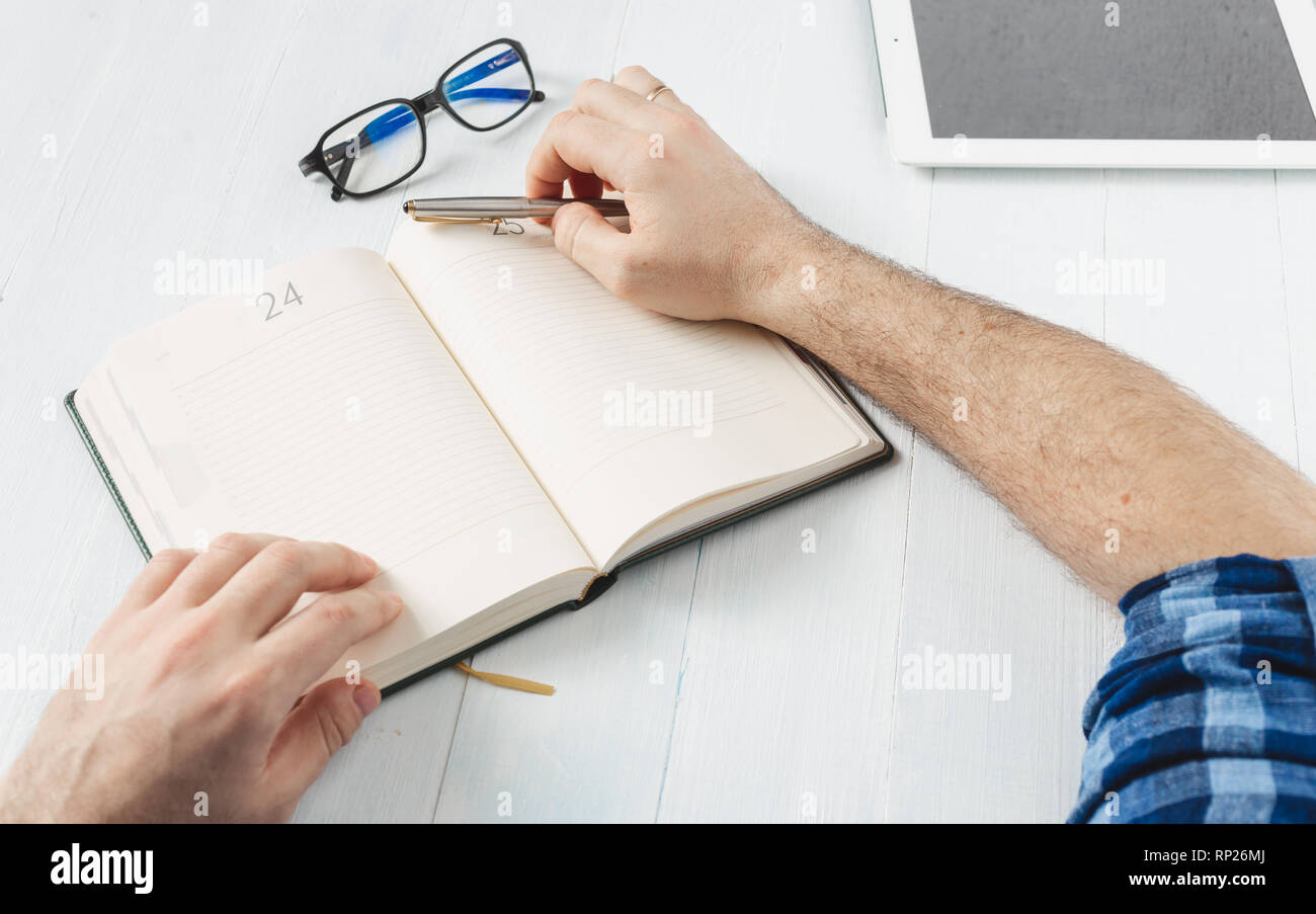 Man planning hands writing hi-res stock photography and images - Alamy