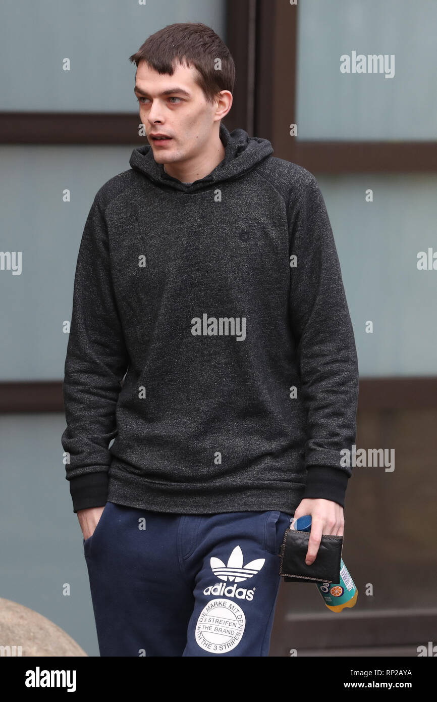 Robert macphail outside high court hi-res stock photography and images ...