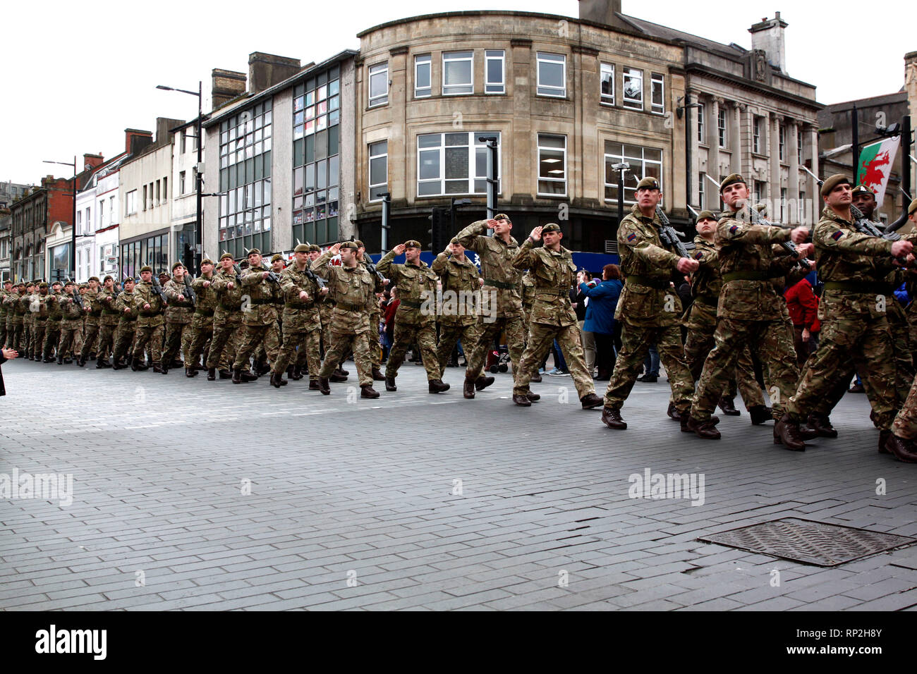 Royal welsh guards marching band hi-res stock photography and images ...