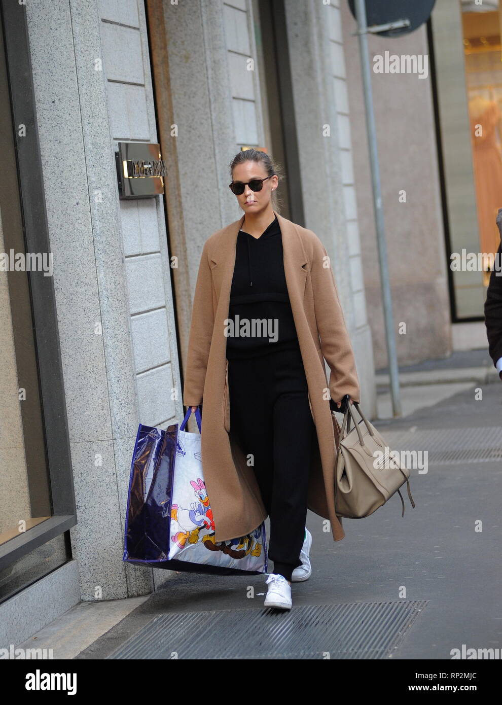 Israeli supermodel hi-res stock photography and images - Alamy