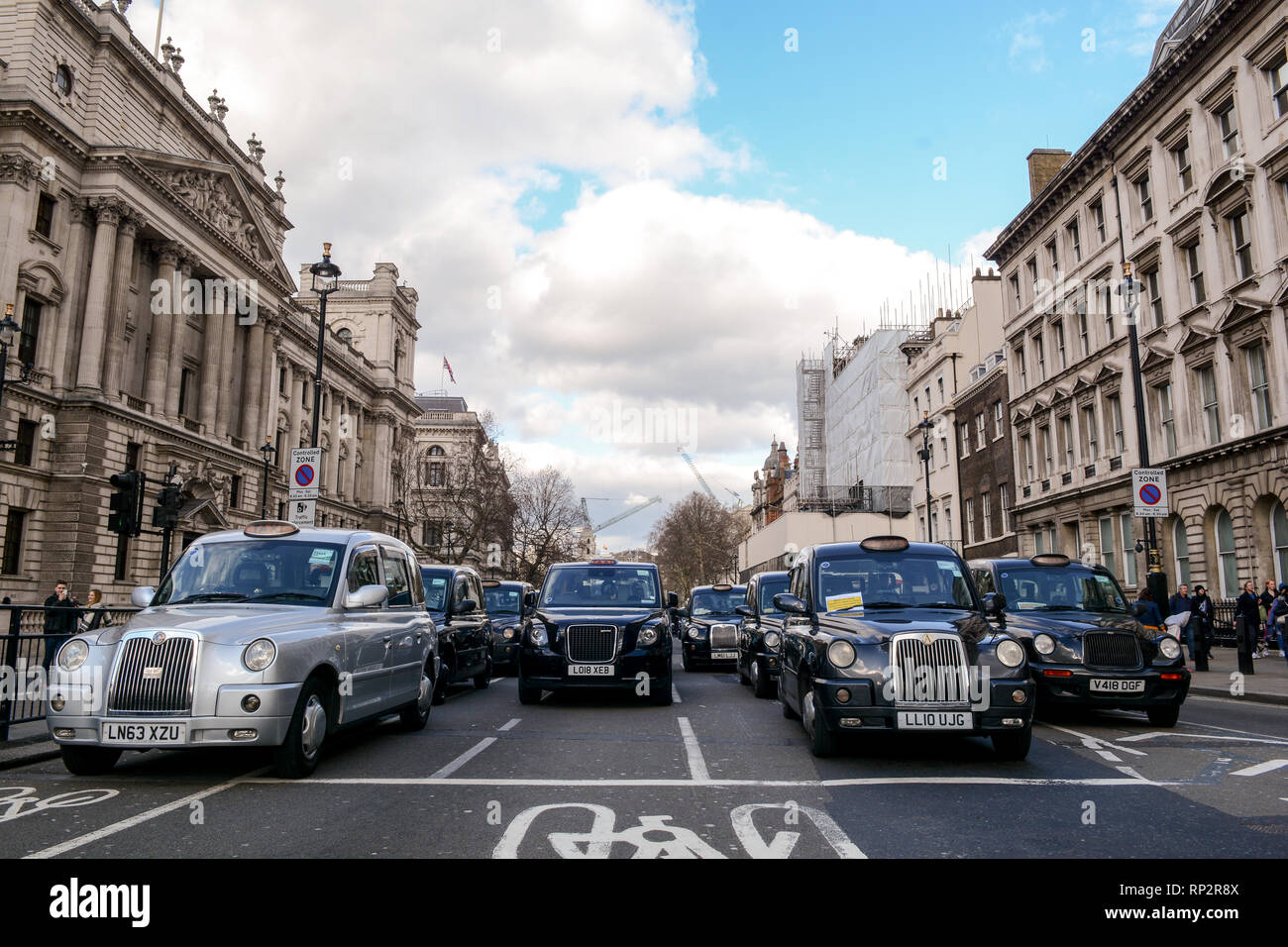 Black cab protest london bridge hi-res stock photography and images - Alamy