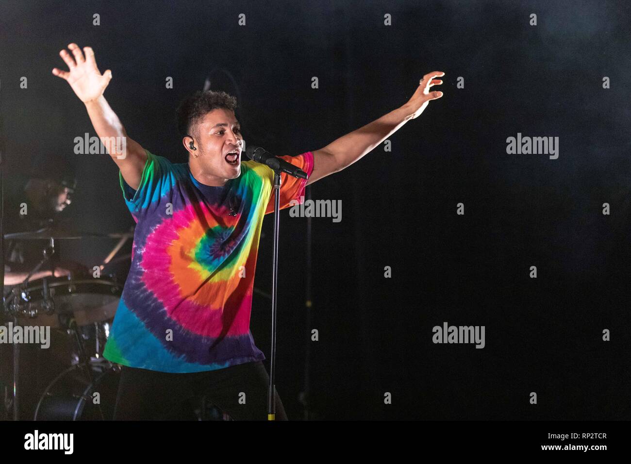 Madison, Wisconsin, USA. 19th Feb, 2019. Singer BRYCE VINE (BRYCE ROSS ...